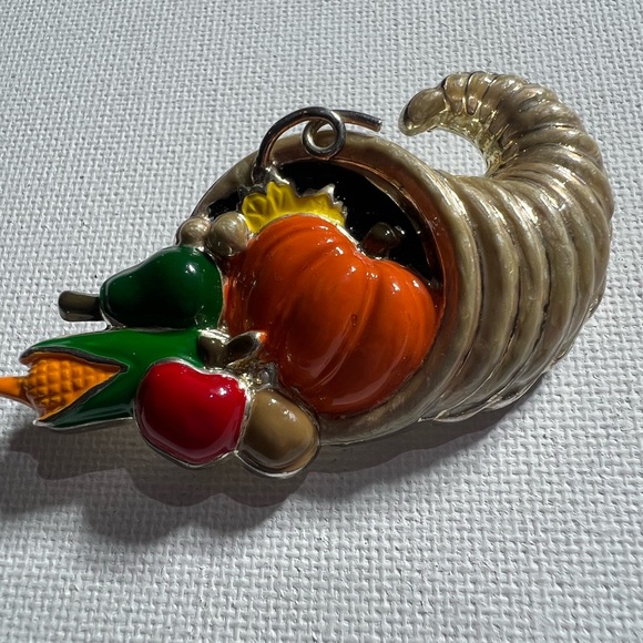 Women’S Best | Jewelry | Best Cornucopia Silver Gold Tone Brooch Pin ...